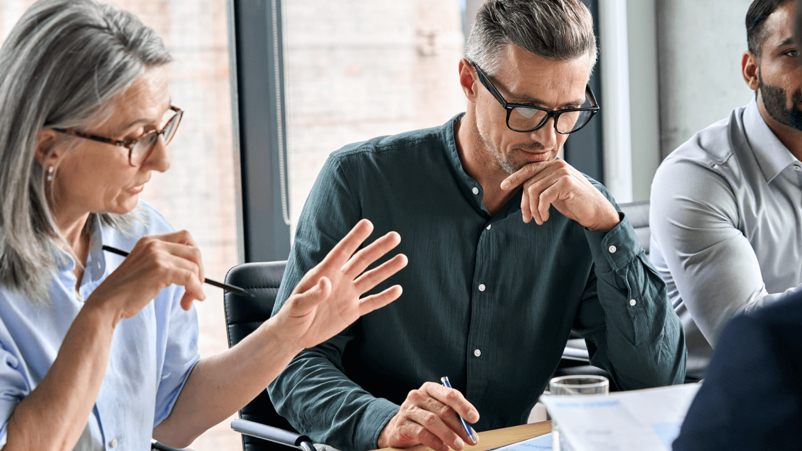 O que é um Gargalo de Processo e como lidar com ele? | Pipefy