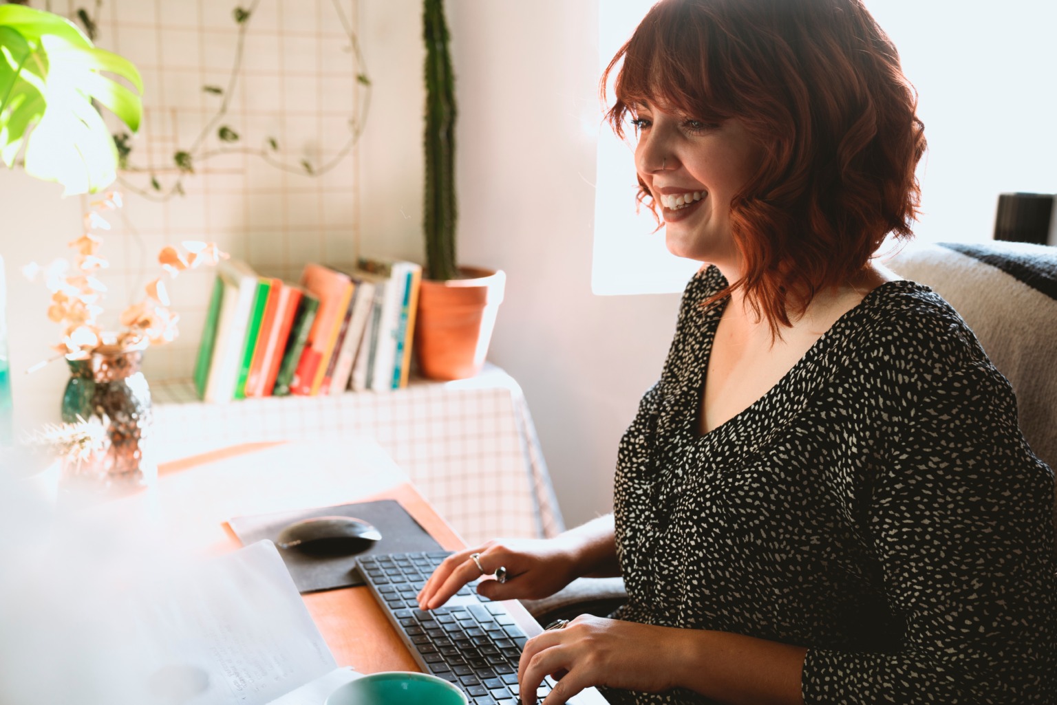 What Is Employee Helpdesk Software and Why You Need It | Pipefy