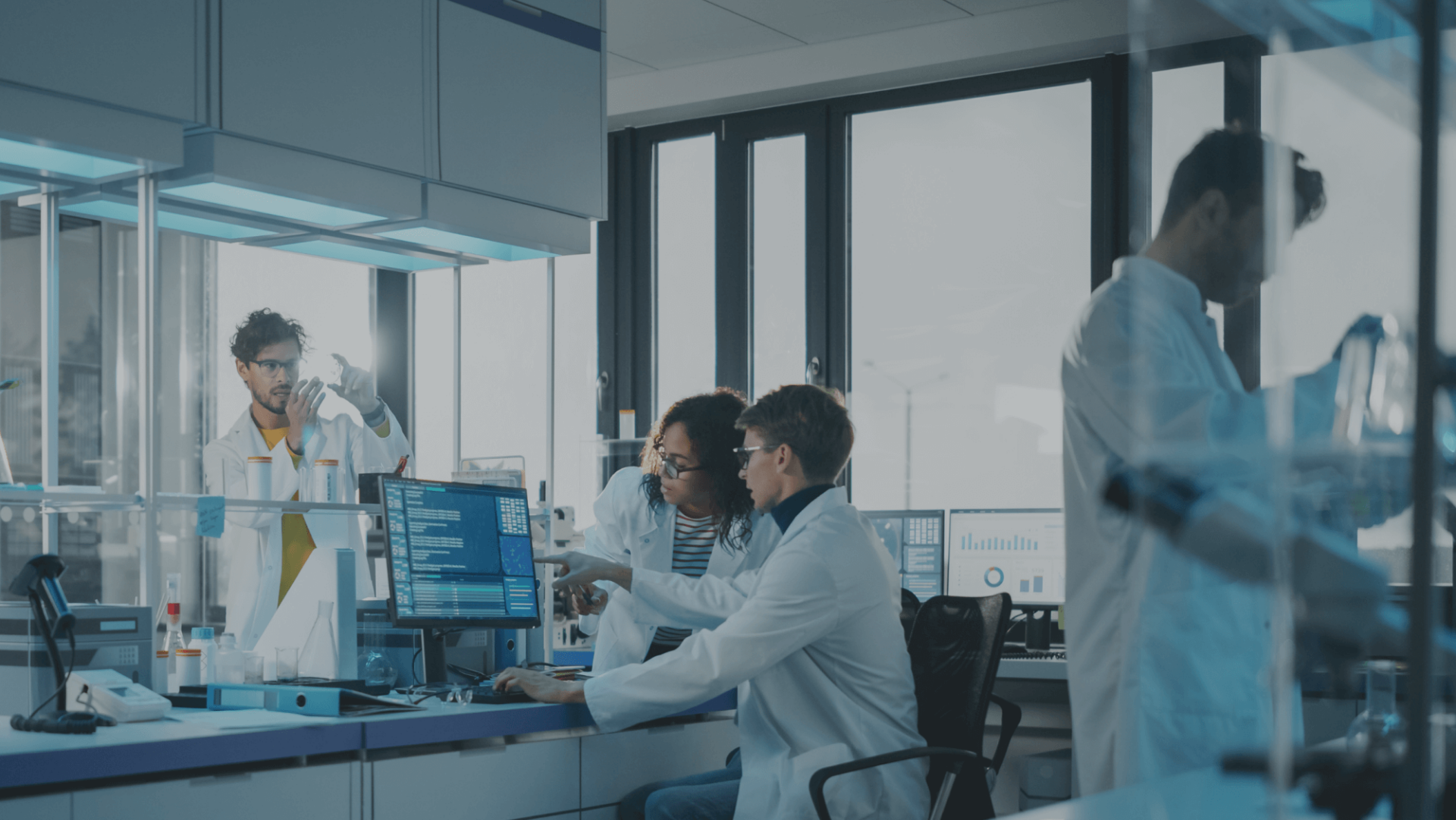 Discover Nutracap Labs' transformation journey with Pipefy | Pipefy