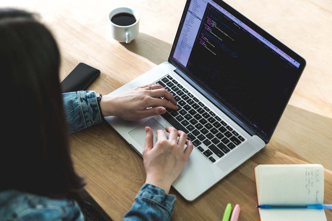 IT Frameworks: What It Is & The Most Popular | Pipefy
